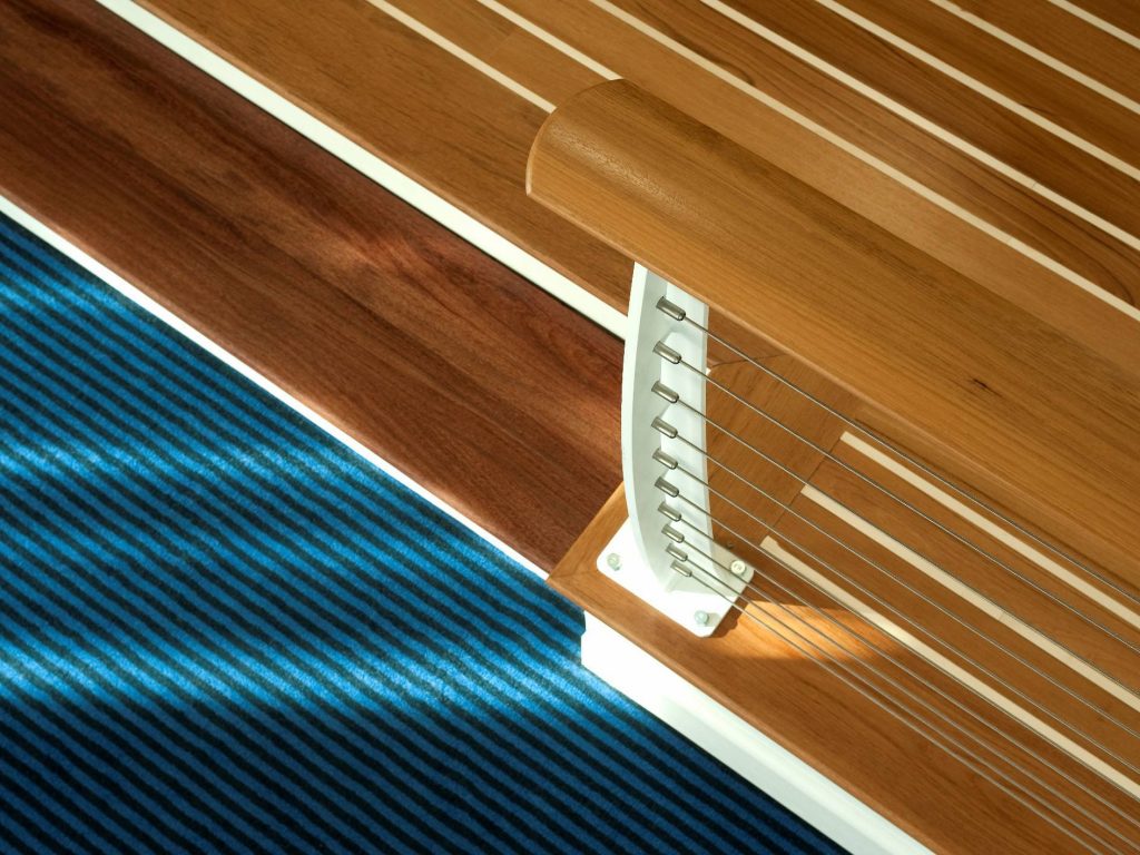 Nautical Cable Railing Design - Hampton, VA - Keuka Studios