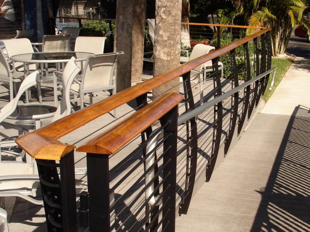 Palm Harbor Cable Railing - Homeport Marina - FL